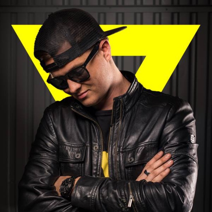 Kazma vypustí novou One Man Show: Je Rozner nastrčený herec? – G.cz