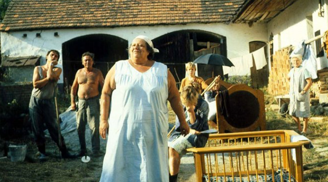 Slunce, seno, Netflix: Legendární trilogie od Zdeňka Trošky míří na ...